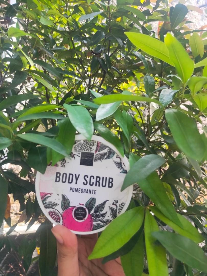 Body scrub scarlet baru, Kesehatan & Kecantikan, Kulit, Sabun & Tubuh ...