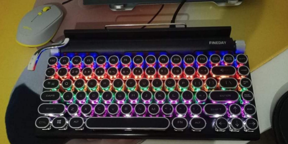 Dot Retro Typewriter Keyboard Wire 83 keys Mechanical Keyboard ...