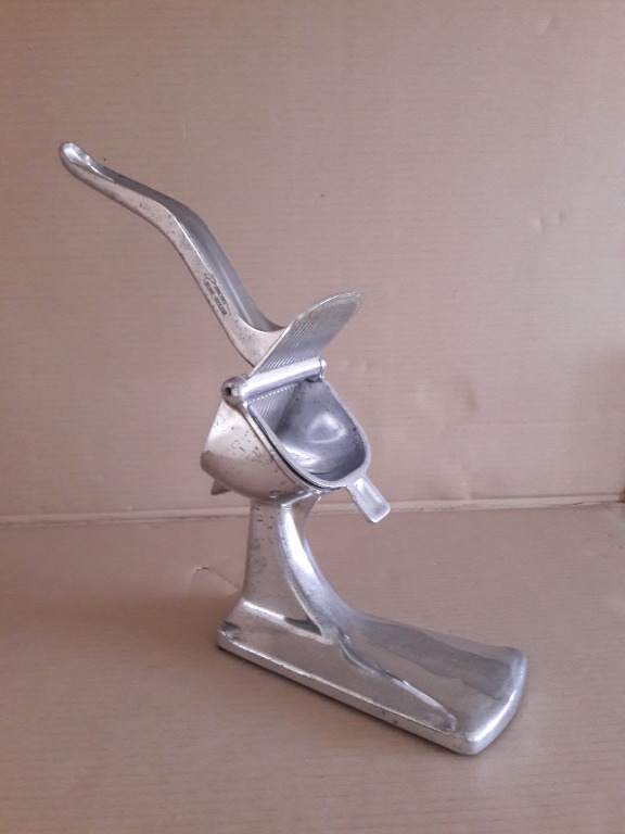 Vintage Made in Italy Hand Press Juicer - Nego for Fast Deal, TV & Home ...