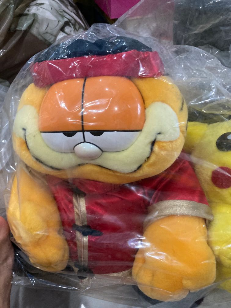 Garfield in chinese trad costume, Hobbies & Toys, Toys & Games on Carousell