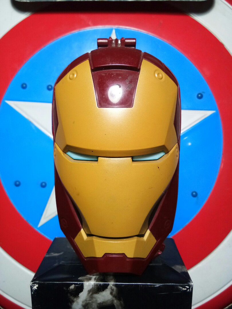Iron Man Head Micro Playset Mark VI Hasbro, Hobbies & Toys, Toys ...