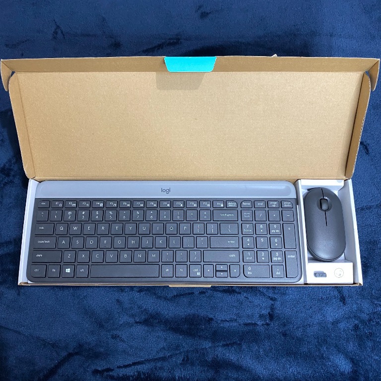 Logitech Slim Combo Wireless Keyboard and Wireless Mouse via USB ...