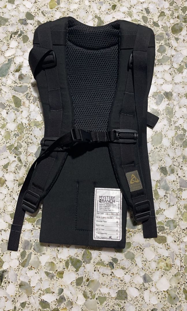 Mystery Ranch Futura Lite Yoke, Men's Fashion, Bags, Backpacks on Carousell