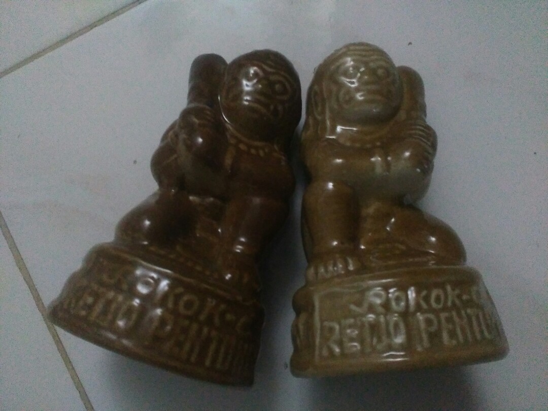 Patung rokok jadul retjo pentung, Antik, Pajangan di Carousell Patung rokok jadul retjo pentung, Antik, Pajangan di Carousell