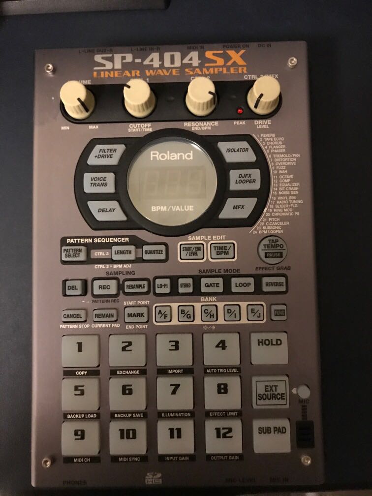 Roland SP404SX, Hobbies & Toys, Music & Media, Musical Instruments on ...