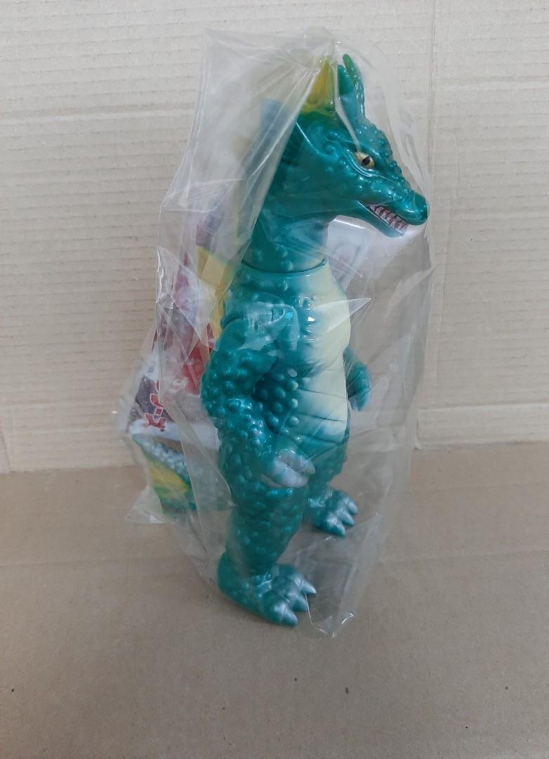Titanosaurus M1 Ichigo Toy Green Body Painted Vinyl Sofubi Kaiju Figure Bullmark Type Monster ...