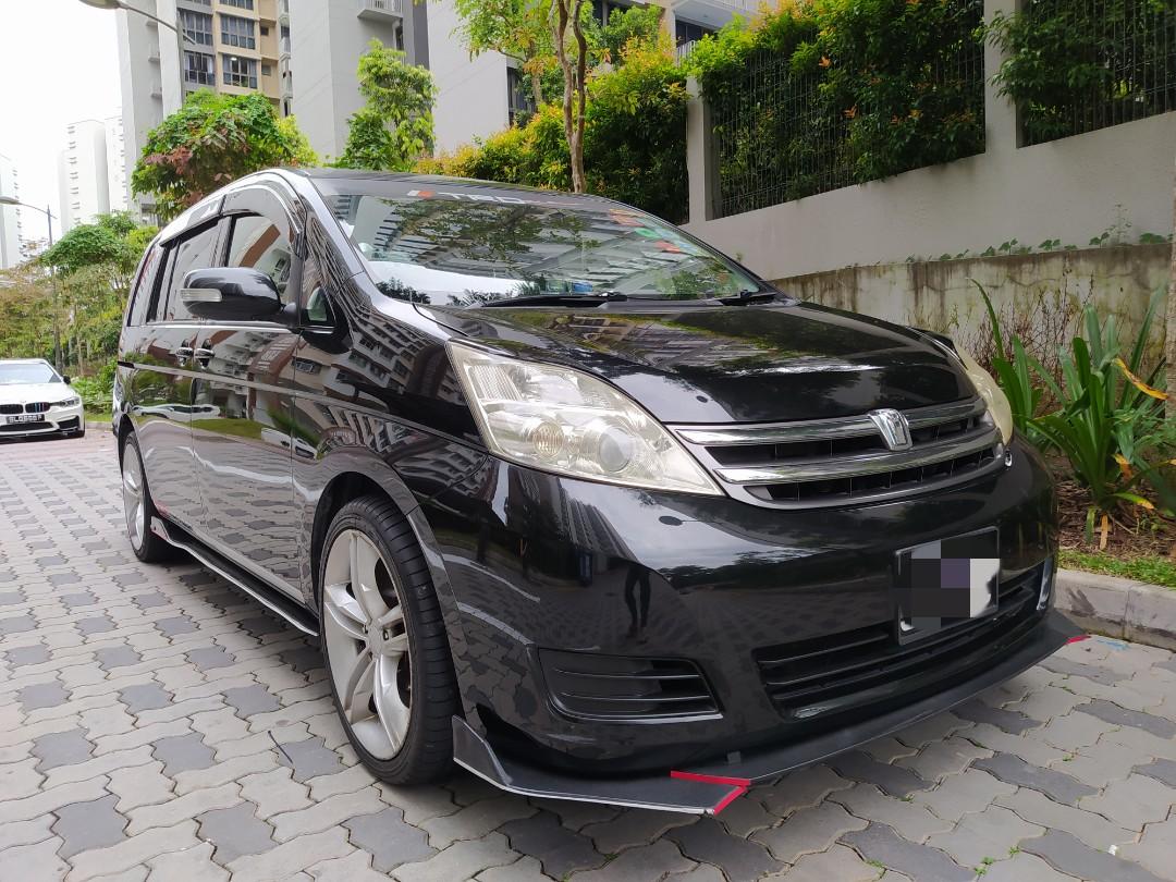 Toyota Isis 1.8 (A), Cars, Used Cars on Carousell