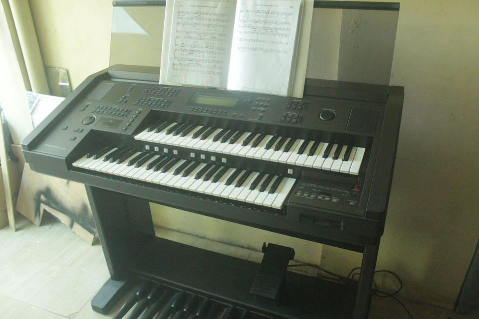 Yamaha Electone Organs 220v direct plug in, Hobbies & Toys, Music ...