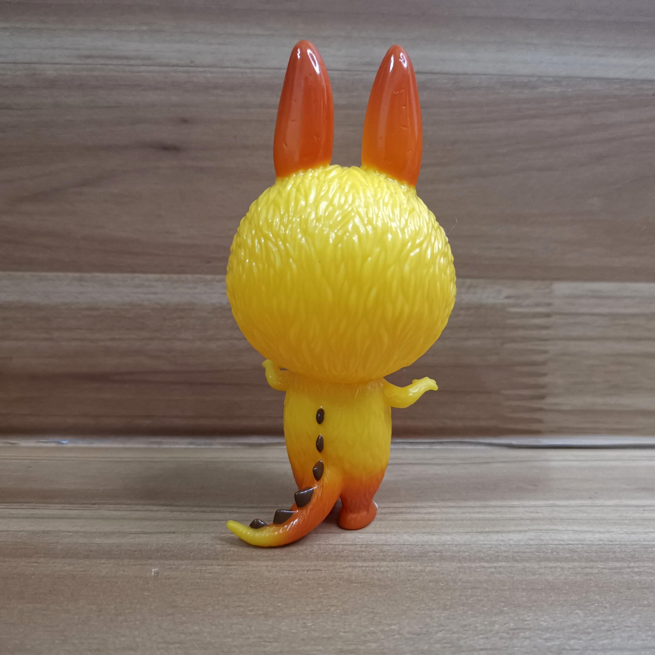 cute zimomo Labubu monster Pop mart how2work molly kasinglung godzilla ...