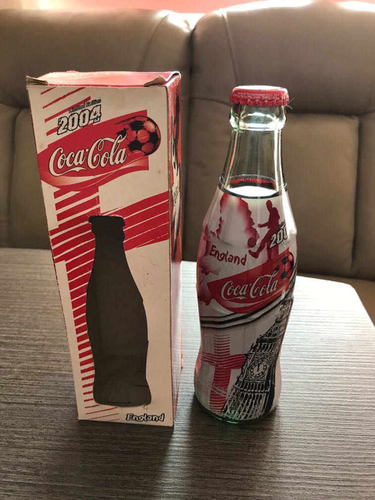 可口可樂 coca-cola england 2004 limited edition 樽裝可樂, 興趣及遊戲, 收藏品及紀念品, 古董收藏 ...