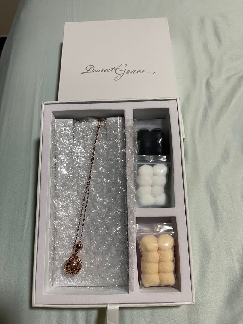 dearest grace diffuser necklace, Women's Fashion, Jewelry & Organisers ...