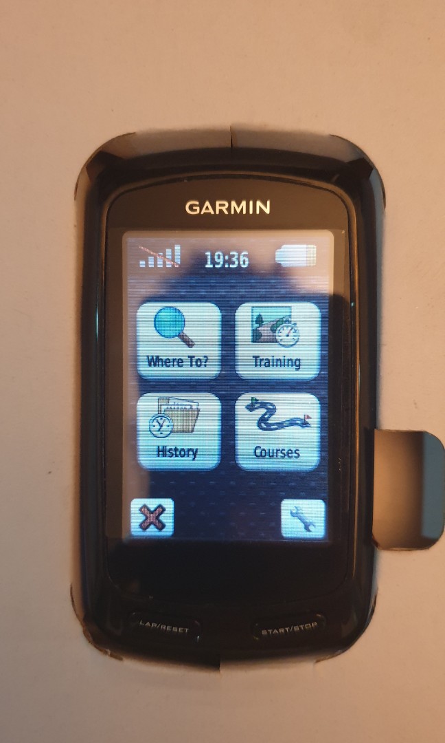 Garmin Edge 800 (9.5/10), Sports Equipment, Bicycles & Parts, Parts ...
