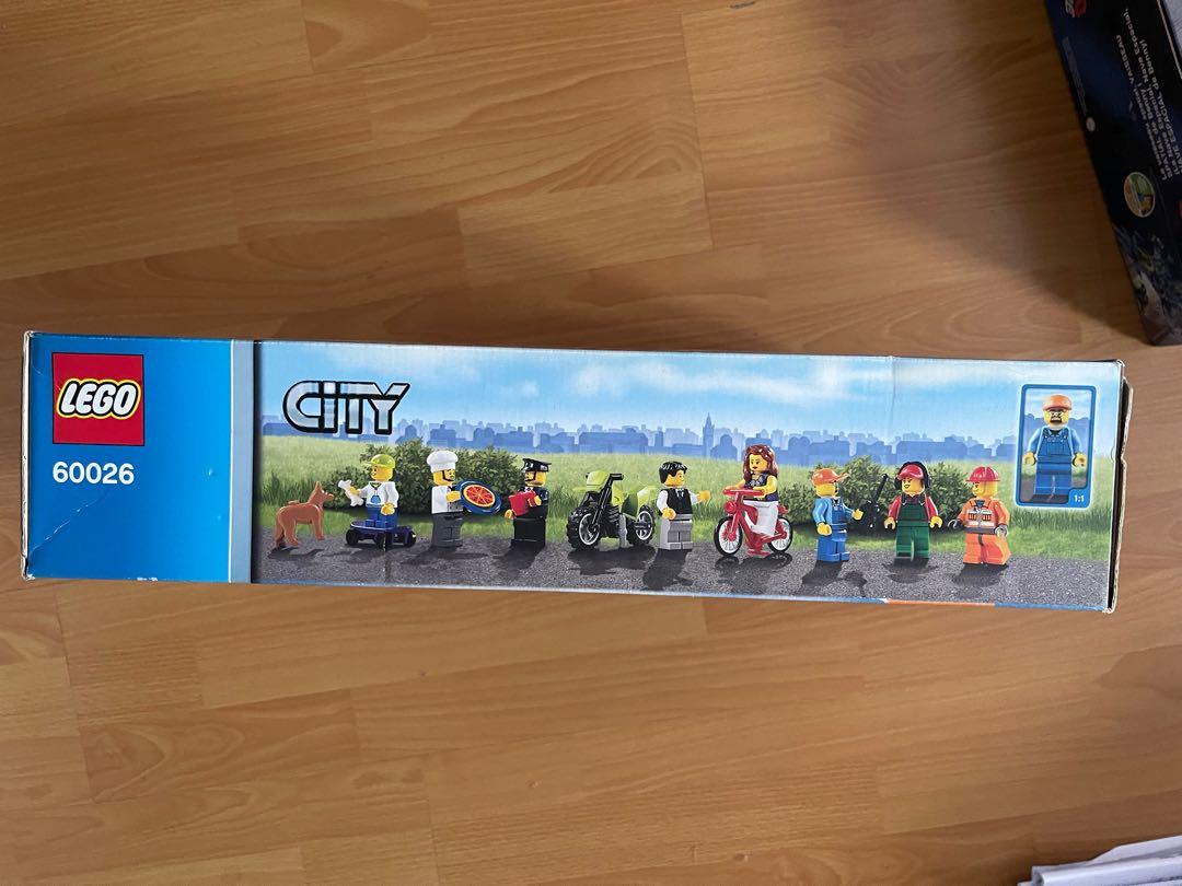 LEGO 60026 Town Square, Hobbies & Toys, Toys & Games on Carousell