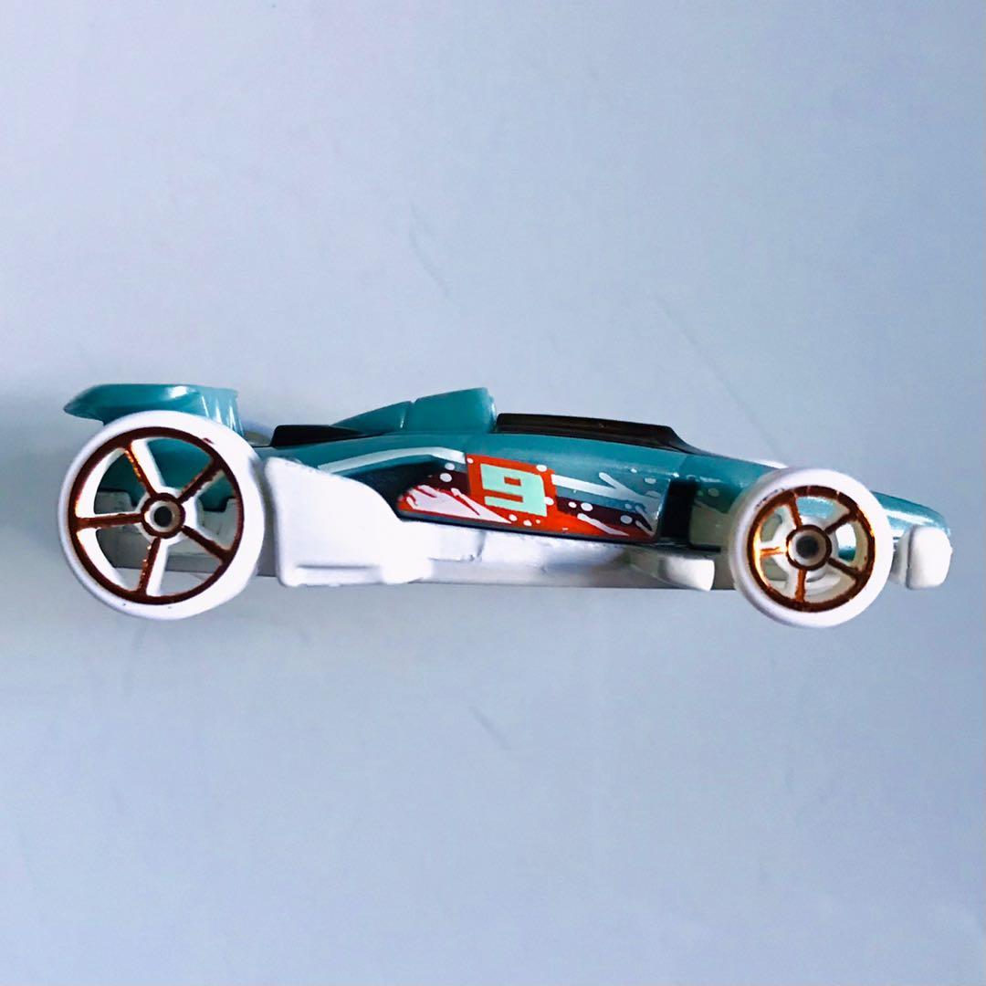 Mattel 2020 Hot Wheels Mainline die-cast vehicle Cars Mystery Models ...