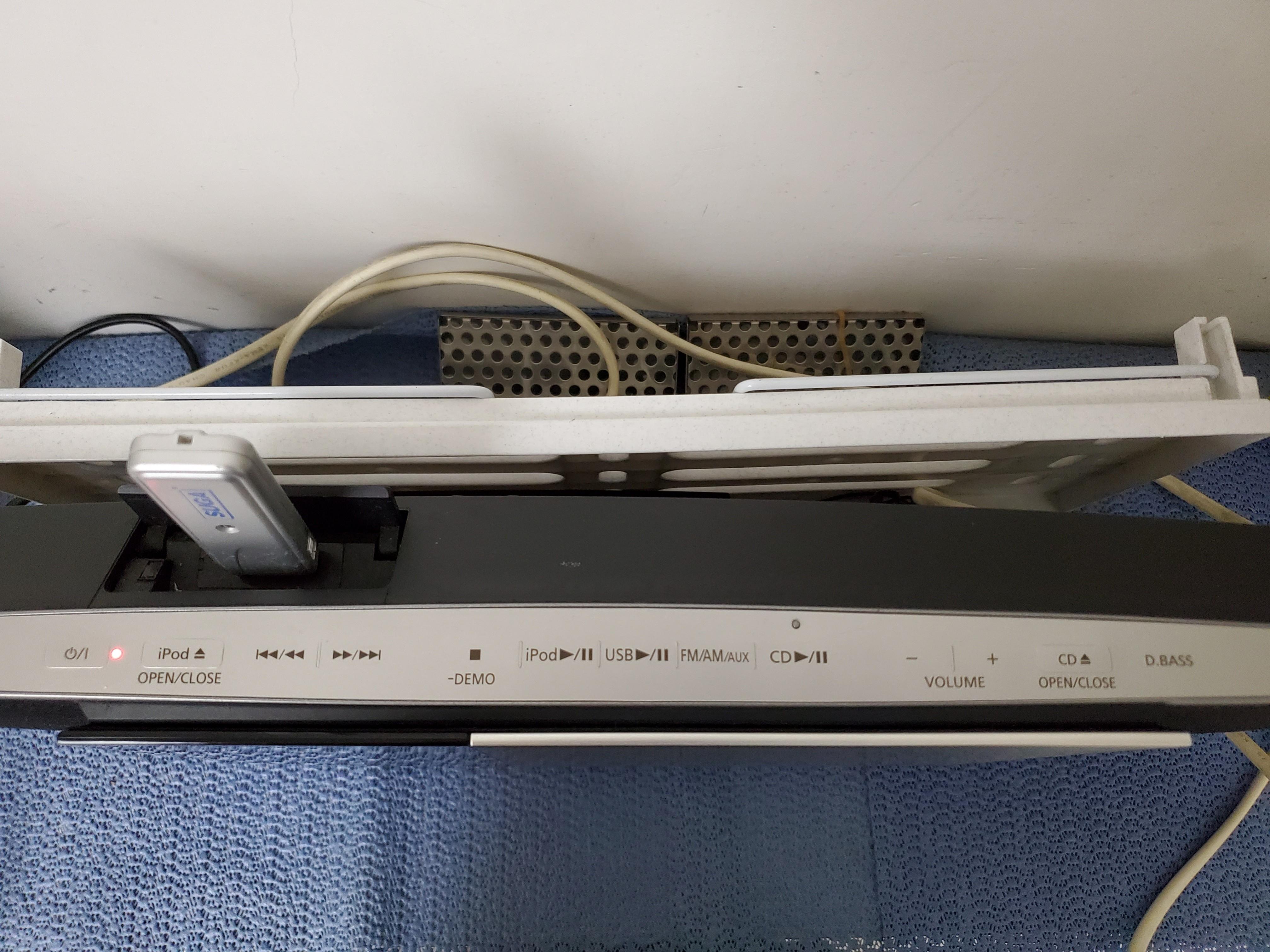 Panasonic mini HiFi, 音響器材, 可攜式音響設備 - Carousell