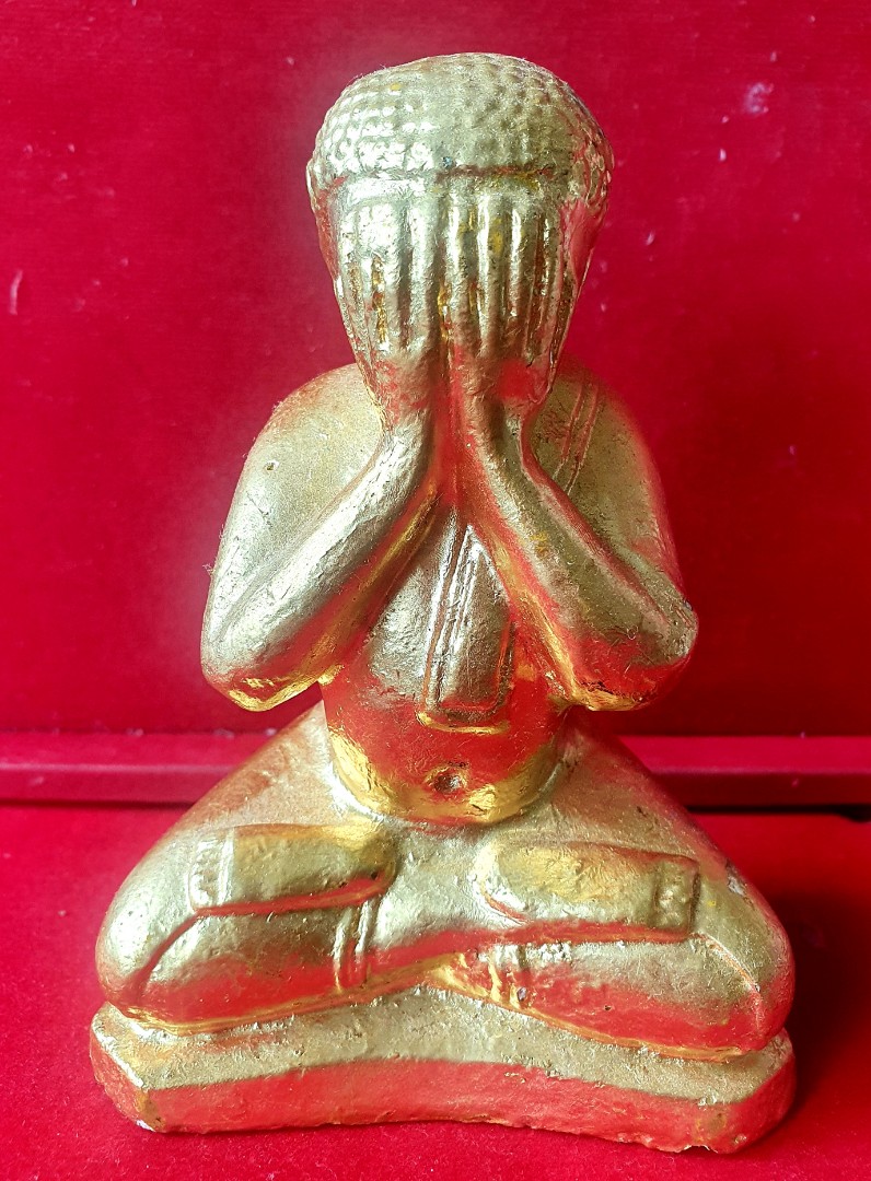 Phra Pidta Bucha, Hobbies & Toys, Memorabilia & Collectibles, Religious ...
