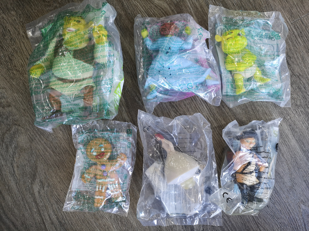 Shrek Collectibles, Hobbies & Toys, Toys & Games on Carousell