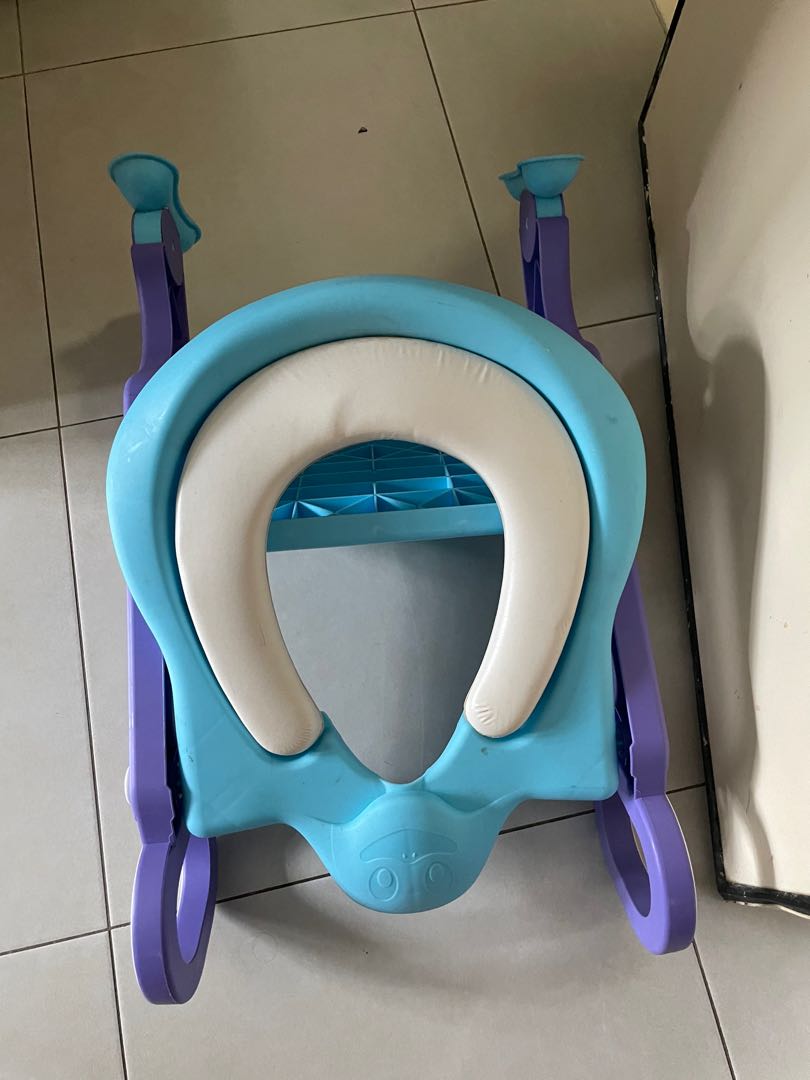 Free Toilet training potty stand and foldable toilet training ladder ...