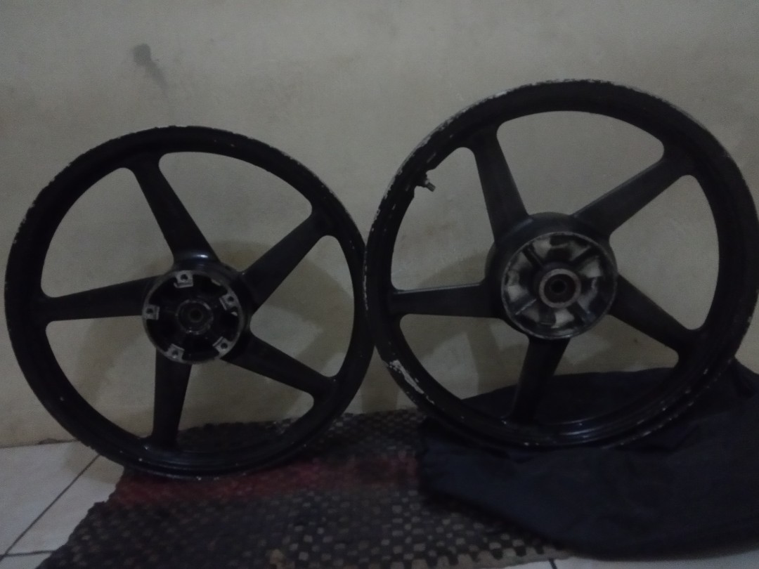 VELG MOTOR, Motor di Carousell