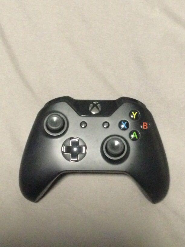 Xbox One Wireless Controller [Black] [Model 1697], Video Gaming, Gaming ...
