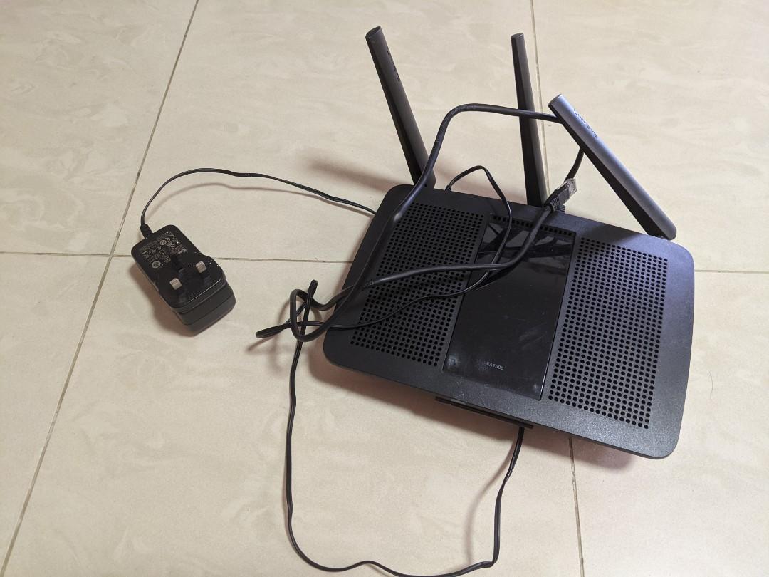 Linksys wifi router EA7500 V2, Computers & Tech, Parts & Accessories ...