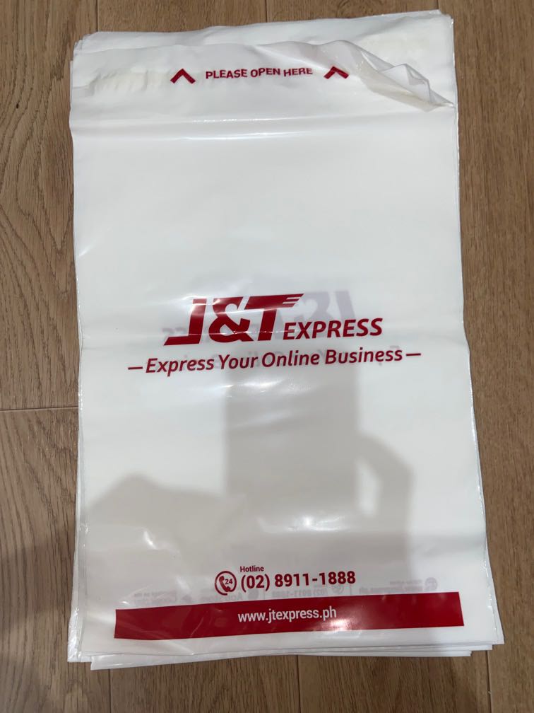 MEDUIM POUCH J&T EXPRESS, Food & Drinks, Packaged & Instant Food on ...