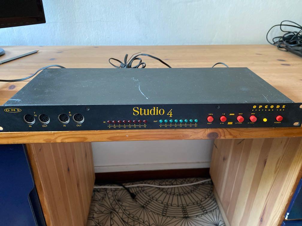 Opcode studio 4 midi interface, Hobbies & Toys, Music & Media, Music Accessories on Carousell