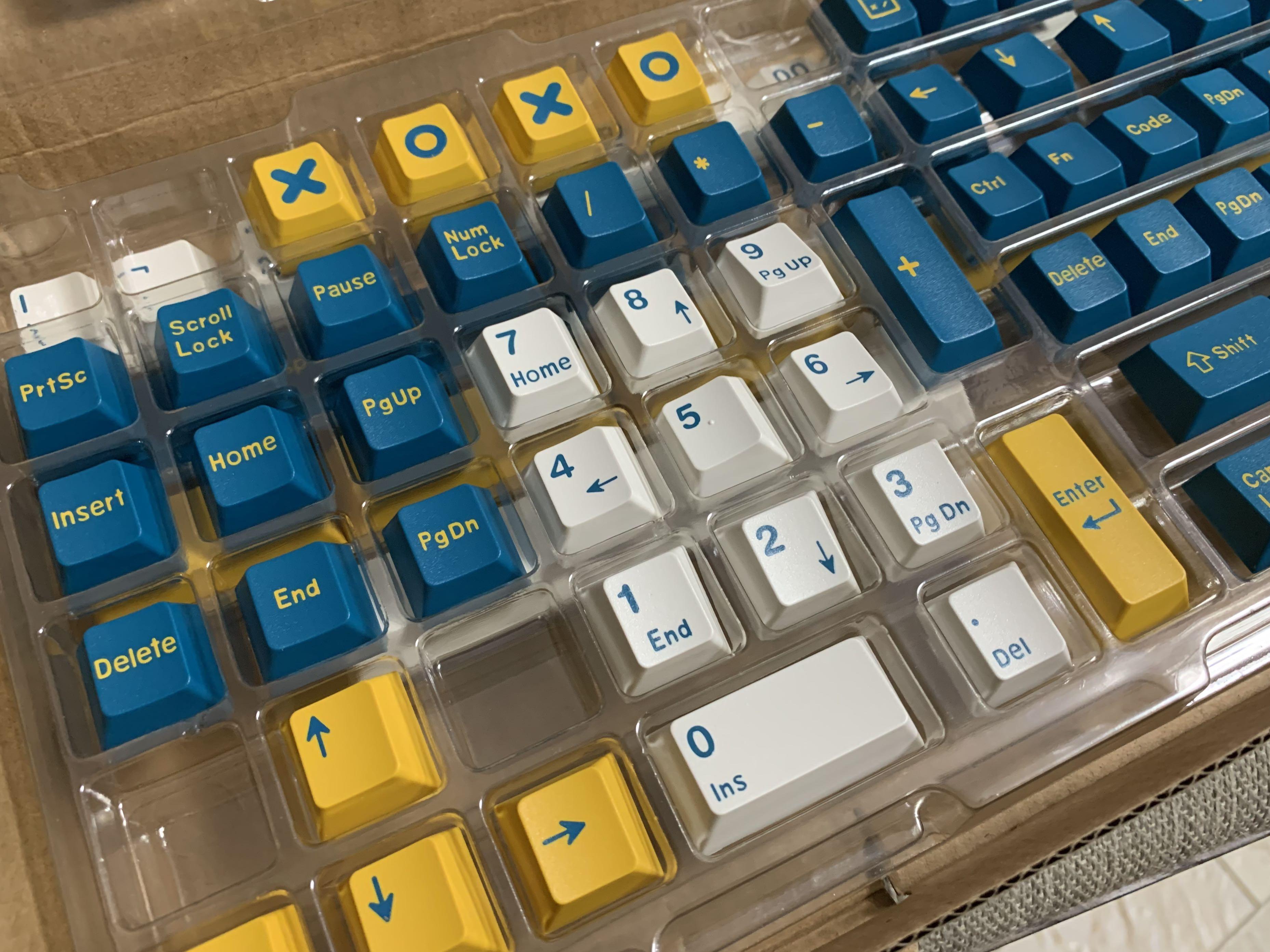 ABS Doubleshot Merlin keycaps ( white / blue / yellow colourway ...