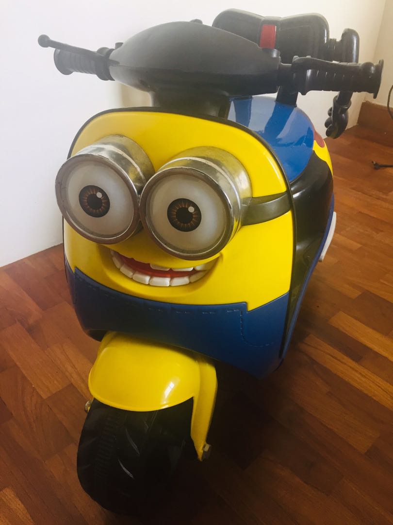 Rechargeable fully functional musical minion scooter for kids, Hobbies ...