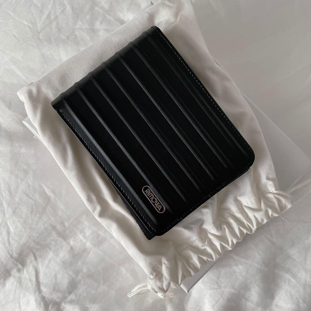 Rimowa Wallet Black, Men's Fashion, Watches & Accessories, Wallets ...