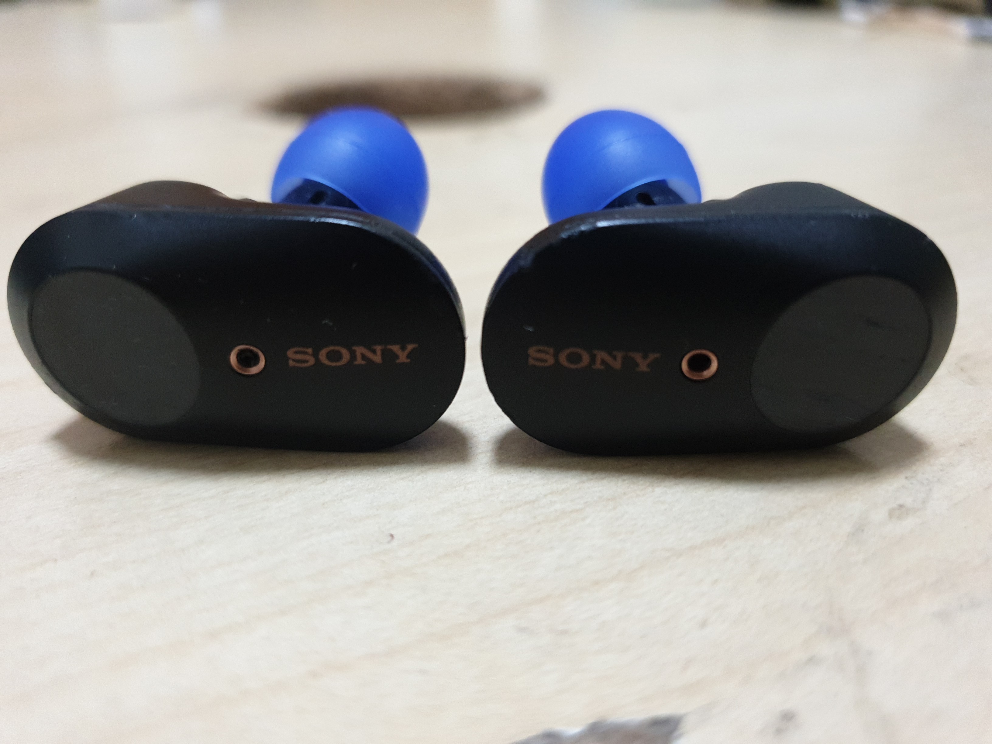Sony WF-1000 XM3 earbuds, Audio, Earphones on Carousell
