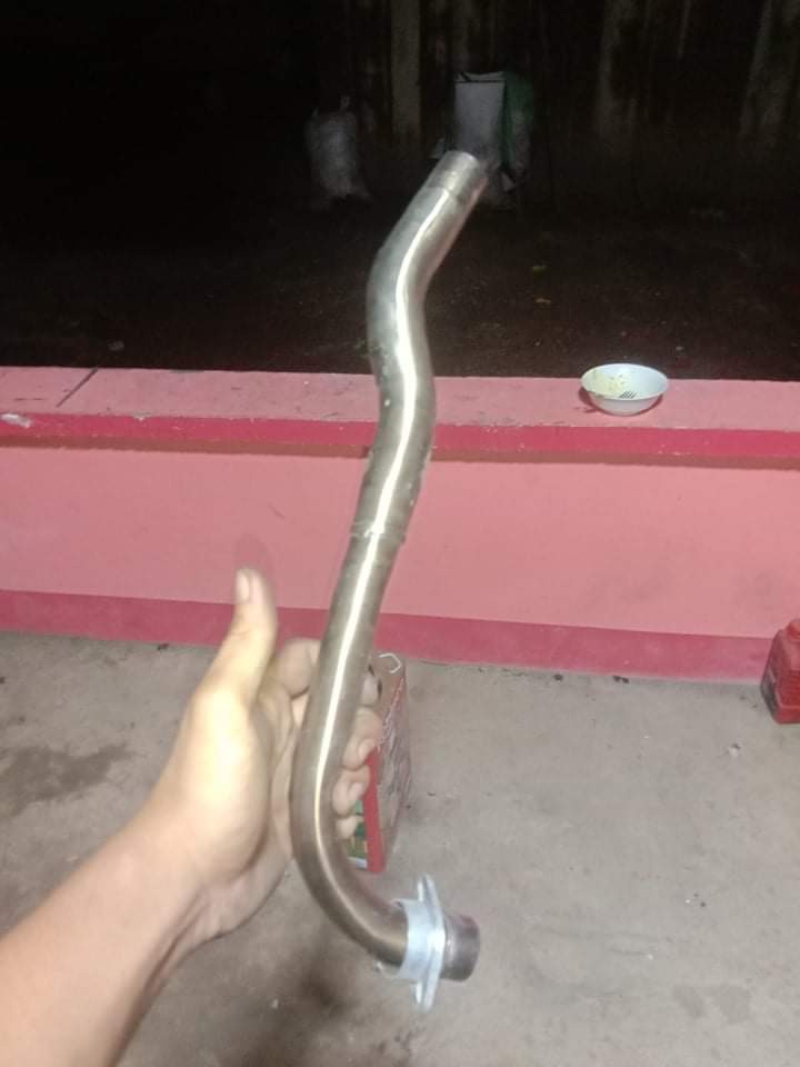 V4 APIDO CHICKEN PIPE, Motorbikes, Motorbike Parts & Accessories ...