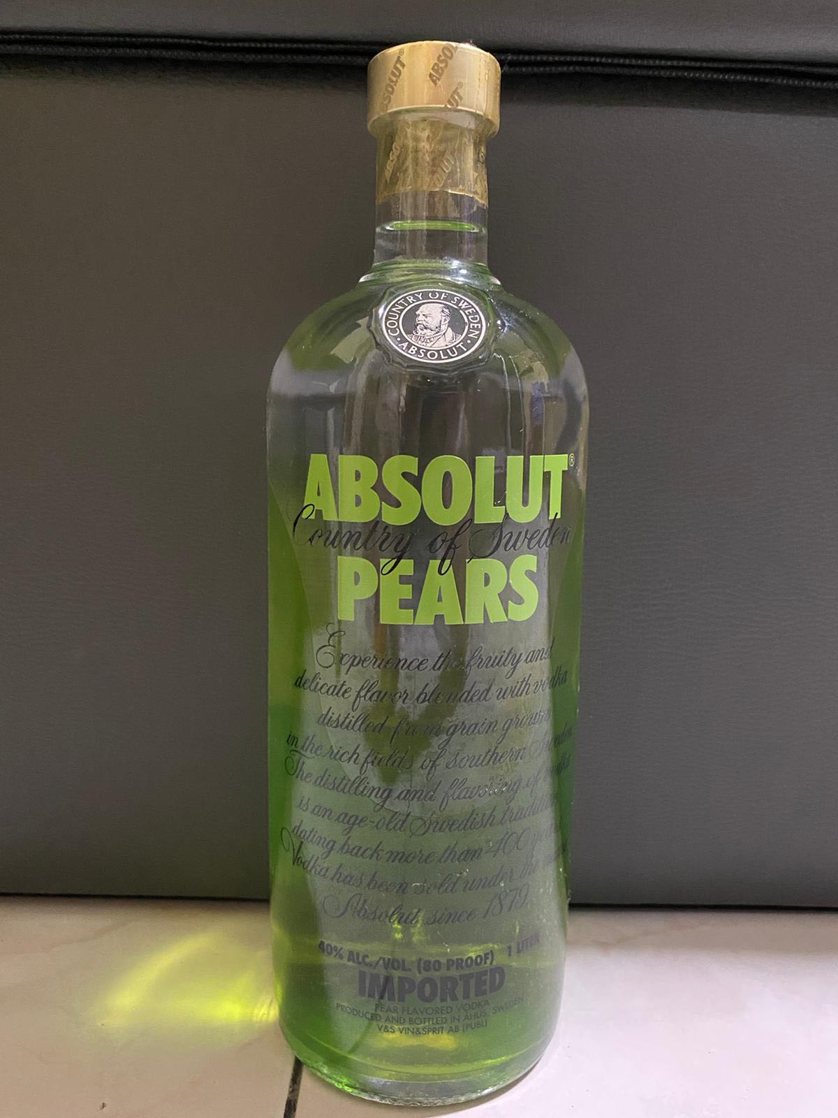 Absolut Vodka pear, Food & Drinks, Alcoholic Beverages on Carousell