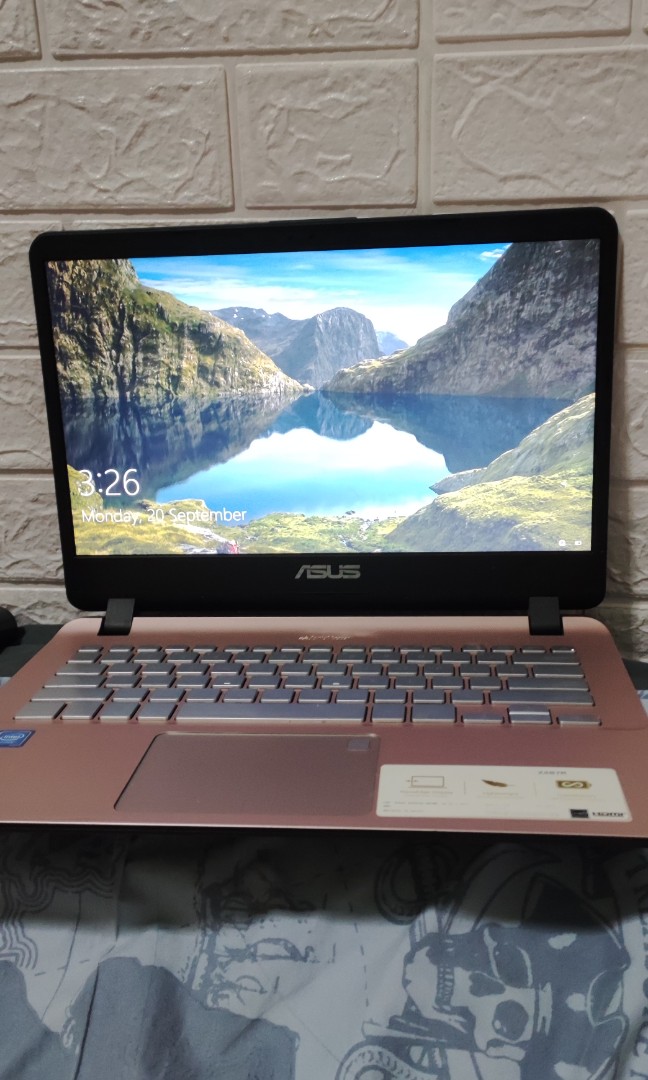 Asus Basic Laptop, Computers & Tech, Laptops & Notebooks on Carousell
