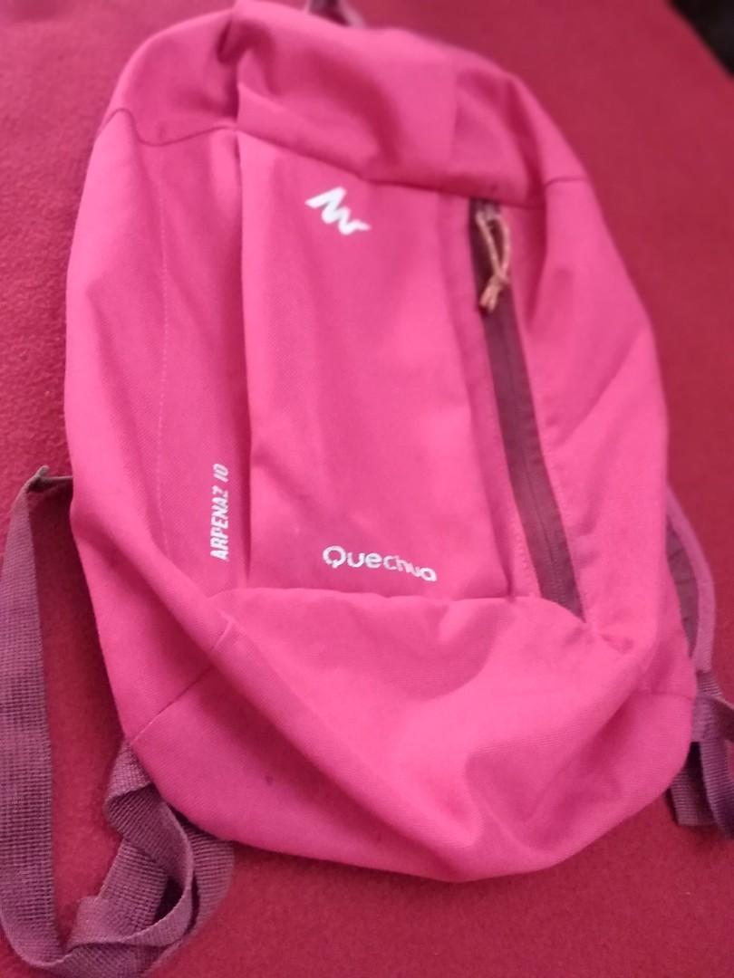 Decathlon Quechua Kids Fuschia Pink Back Pack 17" x 11", Women's ...
