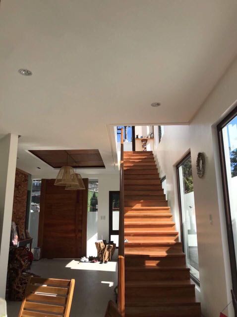 Horseshoe Village Quezon City on Carousell