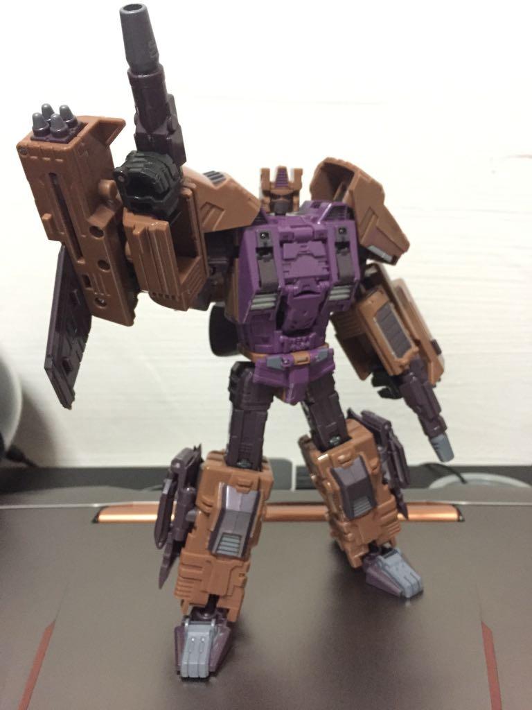 Jinbao KO oversized Warbotron, Hobbies & Toys, Toys & Games on Carousell