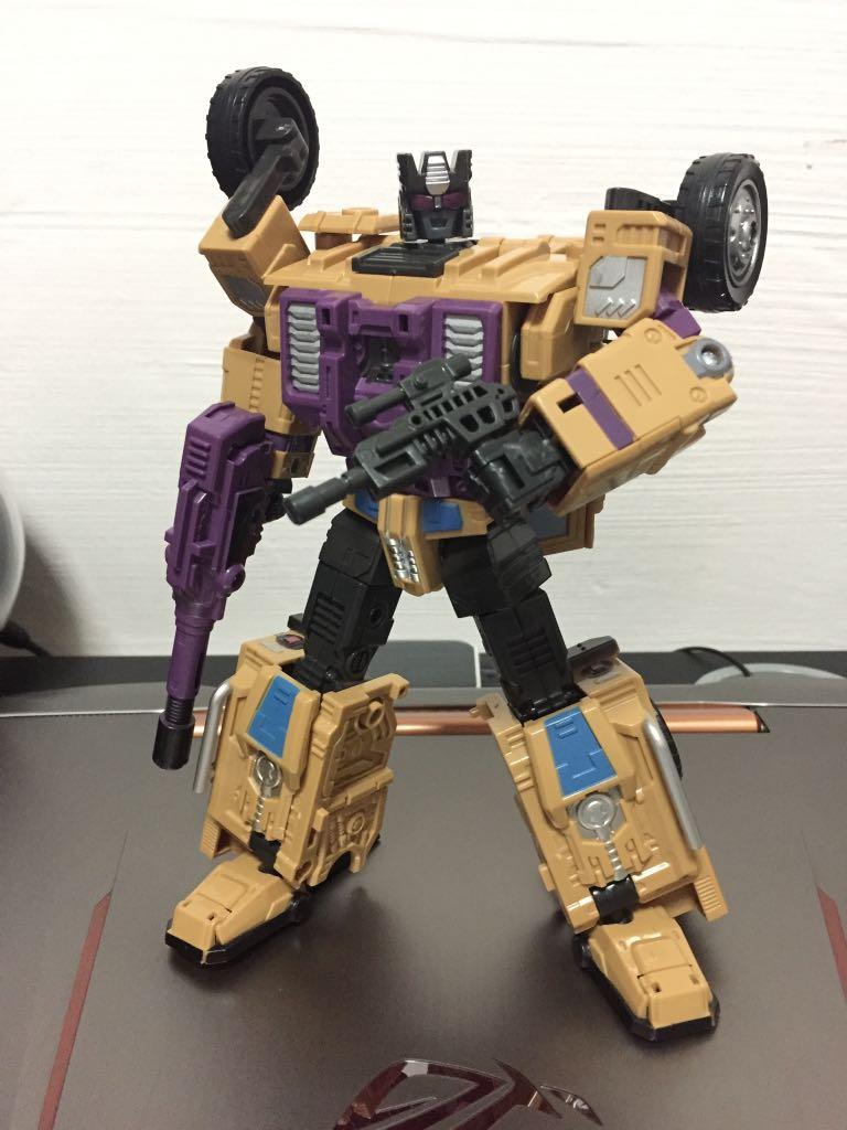 Jinbao KO oversized Warbotron, Hobbies & Toys, Toys & Games on Carousell