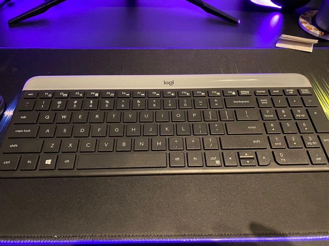 Logitech Wireless Keyboard And Mouse K470 Computers And Tech Parts And Accessories Computer