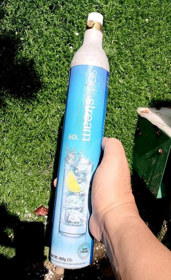 *Sodastream 60L 400g with Co2 Cylinder Tank Capsule, Food & Drinks ...