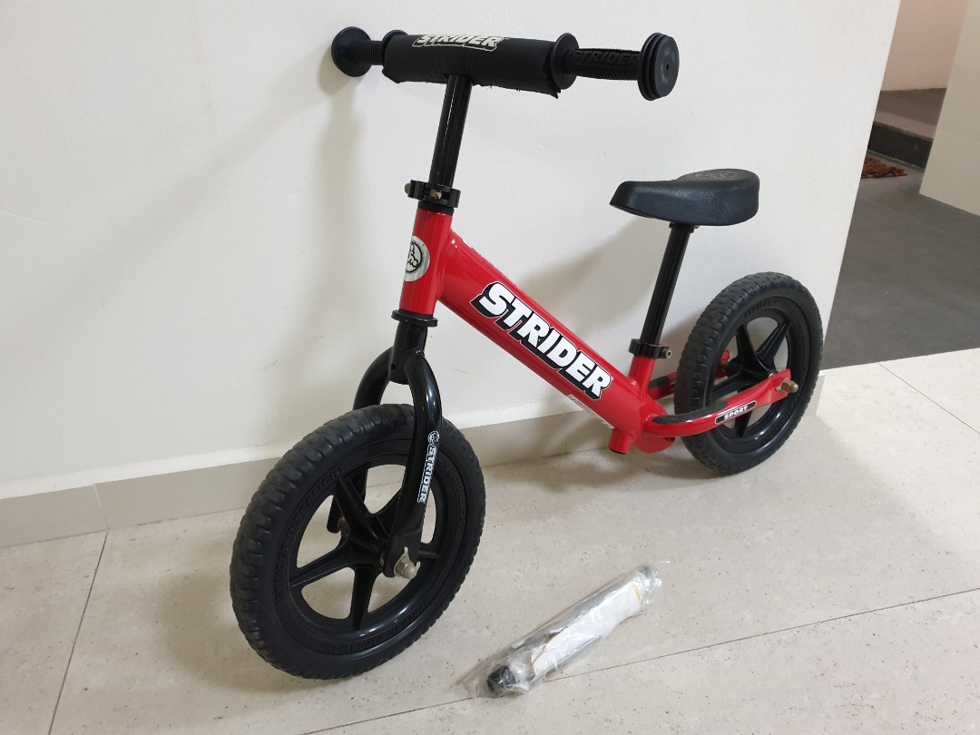Strider Balance Bike (Red), Sports Equipment, Bicycles & Parts ...