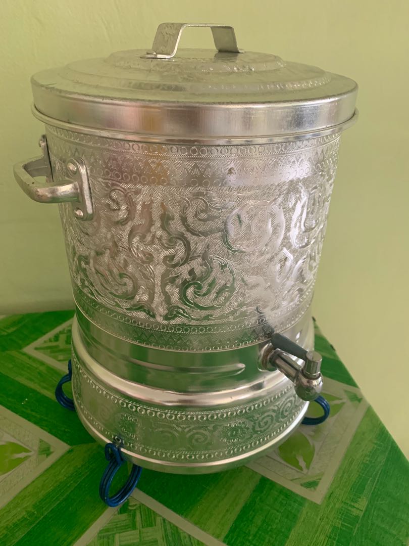 Water / Mocktail dispenser, Furniture & Home Living, Kitchenware ...