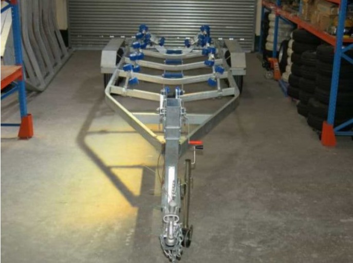 26-28FT BOAT TRAILER WITH MECHANICAL DISC BRAKE GCFS TACKLE, Sports ...