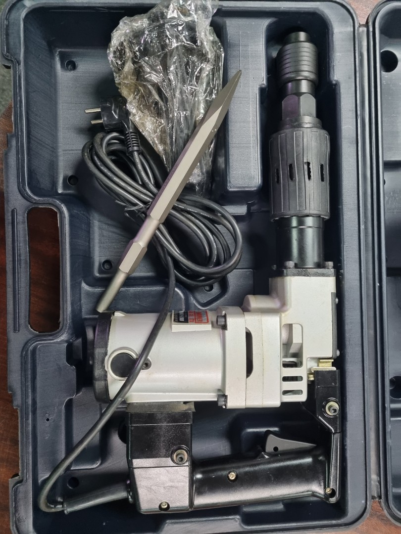 AGP Floor Power Hacking Tool, Furniture & Home Living, Home Improvement ...