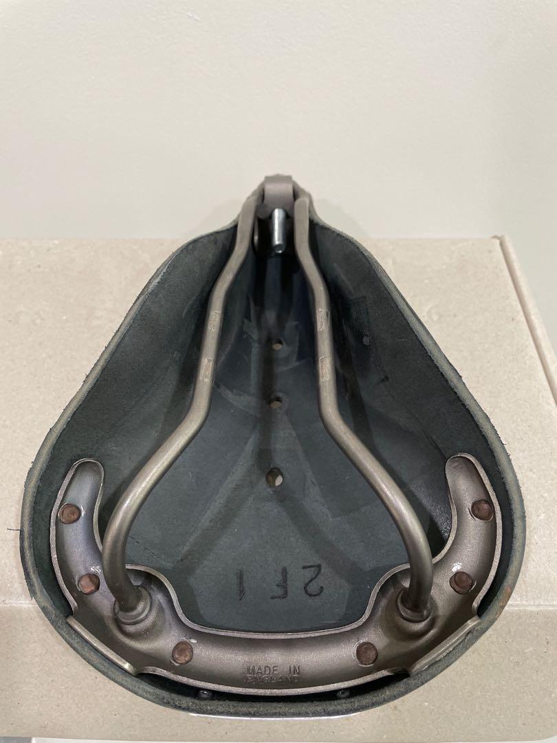 Brooks b17 (titanium rail), Sports Equipment, Bicycles & Parts, Parts ...