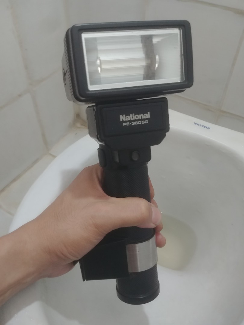 flash grenade na hindi sumabog sa korean war, Photography, Photography ...