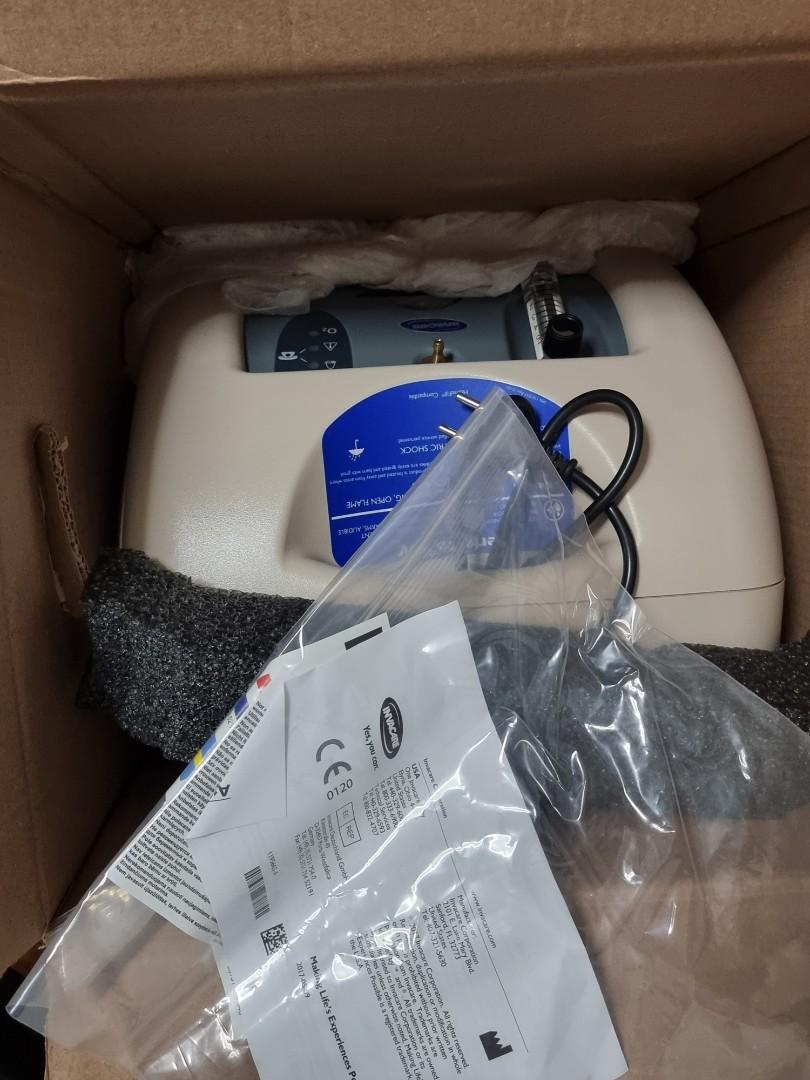 Invacare Perfecto 2 Oxygen Concentrator 5l, Health & Nutrition, Medical ...