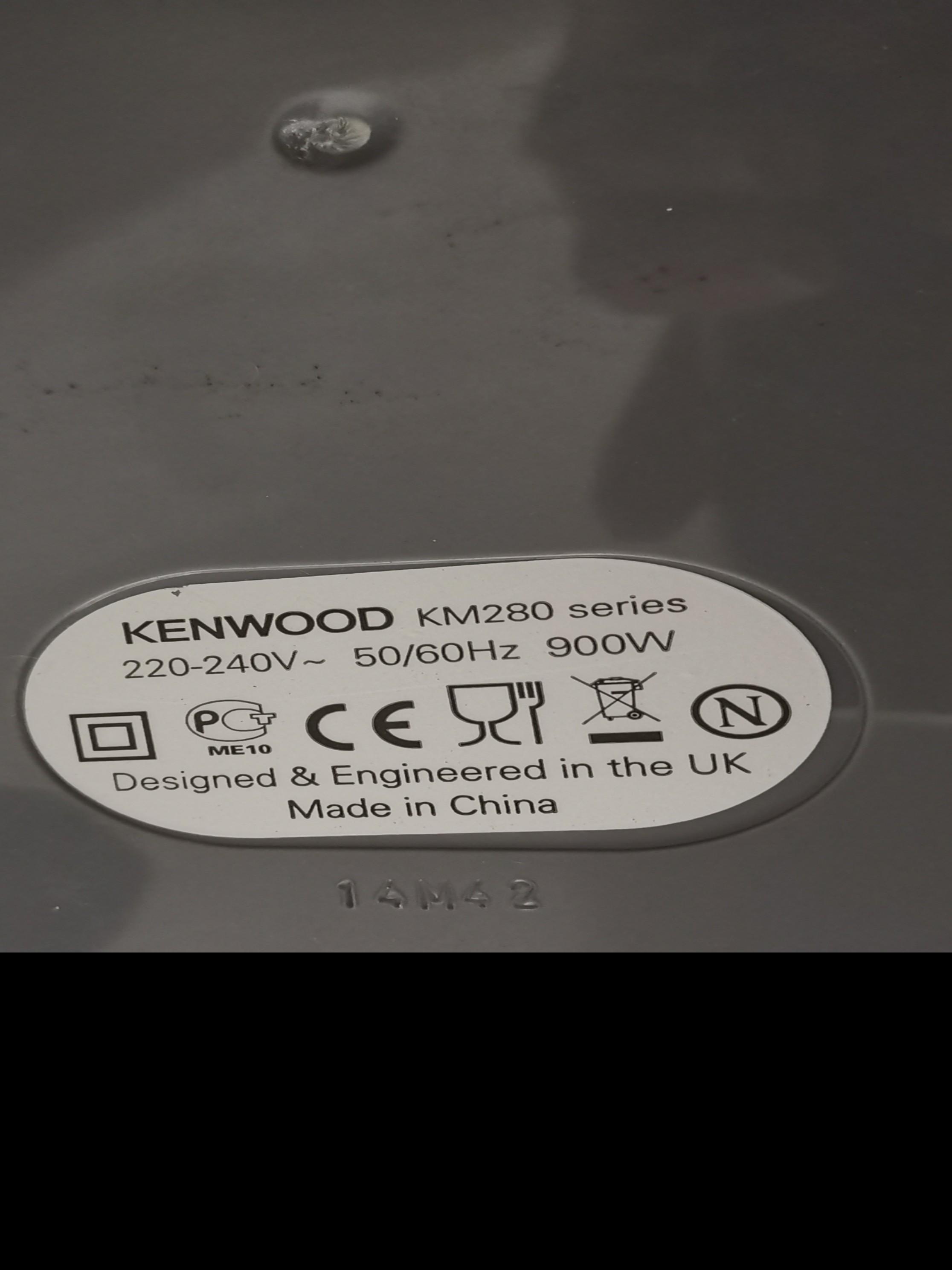 Kenwood Kitchen Machine KM280, TV & Home Appliances, Kitchen Appliances ...