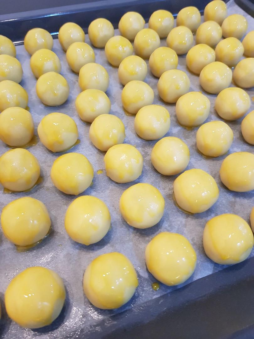 Melted in mouth Pineapple tarts, Food & Drinks, Homemade Bakes on Carousell