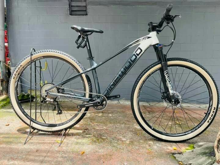 PINEWOOD MACHETE 3.0 MTB 29ER, Sports Equipment, Bicycles & Parts ...